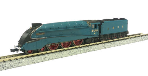 2S-011-008D Dapol A3 Flying Scotsman Preserved Late Green - 60103 (N ...